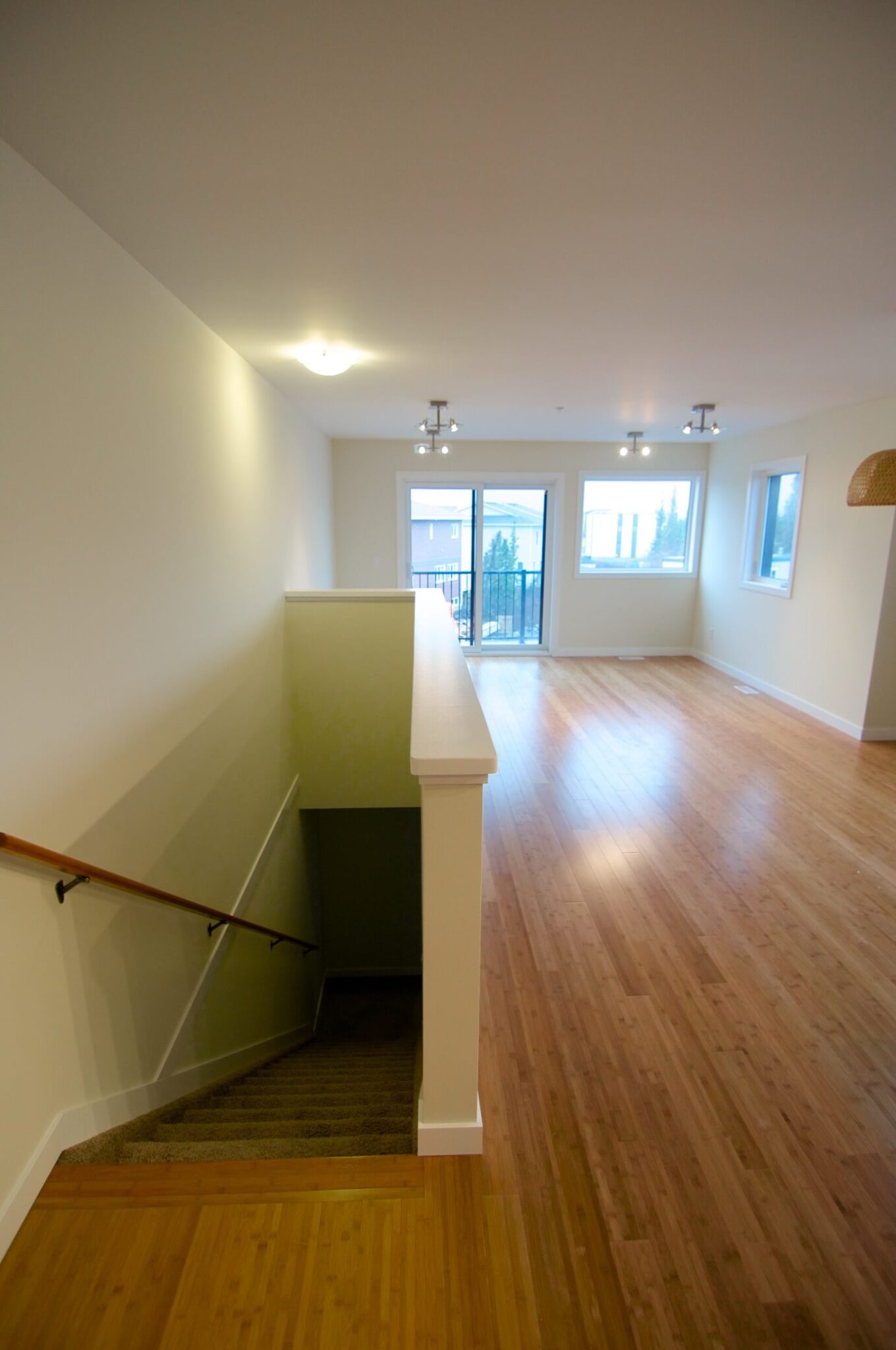 SMPL Design – Moyle Drive Duplex – Home Stratosphere