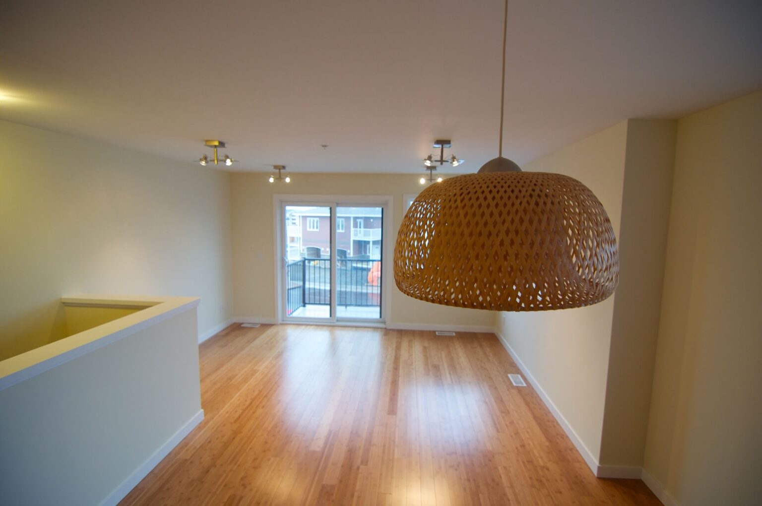 SMPL Design – Moyle Drive Duplex – Home Stratosphere
