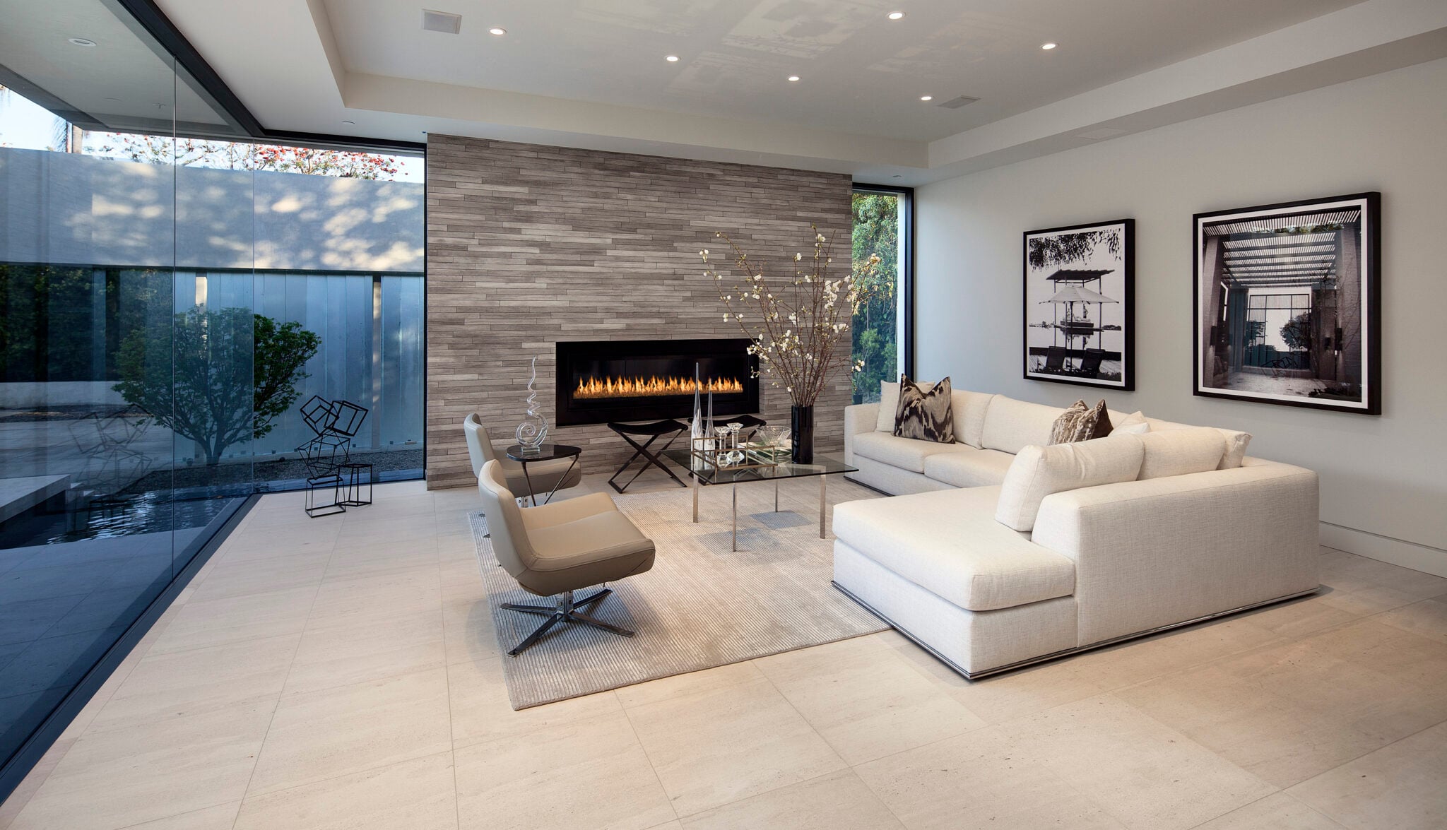 McClean Designs Creates Magnificent Modern Mansion (San Vincente House ...