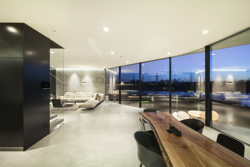 Studioninedots Designs Stunning Ultra Modern “Diamond-Shaped” Home ...