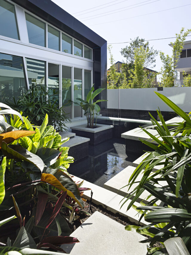 Base Architecture Adds Ultra Modern Addition to 19th Century Heritage ...