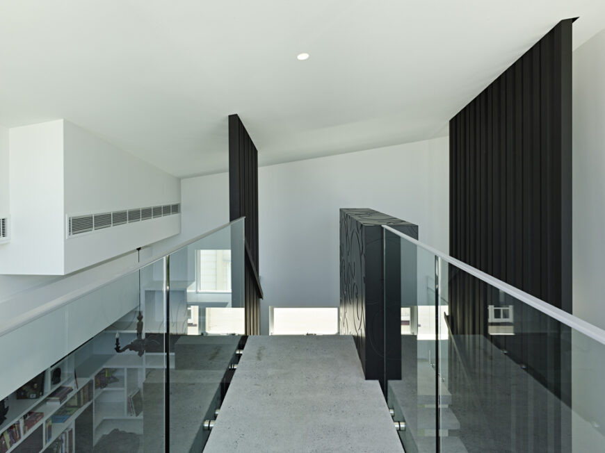 Base Architecture Adds Ultra Modern Addition to 19th Century Heritage ...
