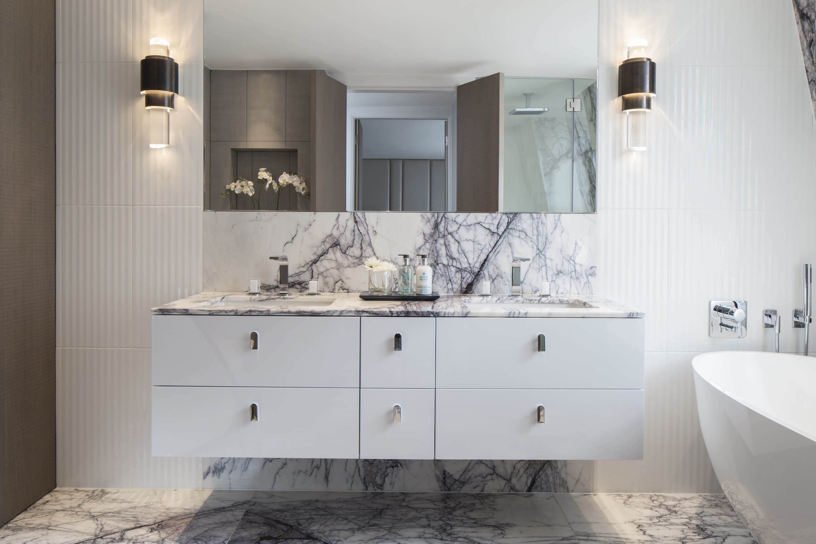 Roselind Wilson Design Creates Luxurious 1,700 Sq Ft Flat