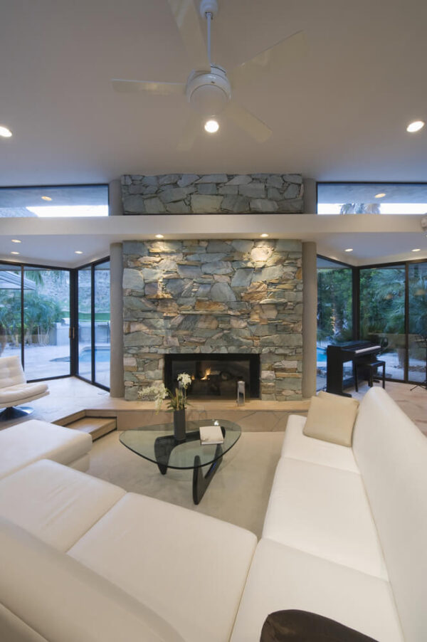 22 Living Room Design Ideas Featuring Stone Fireplaces – Home Stratosphere