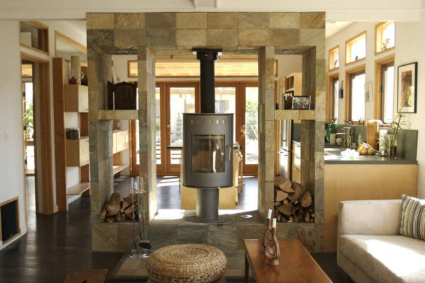 23 Gorgeous Living Rooms Featuring Comforting Earth Tones – Home ...