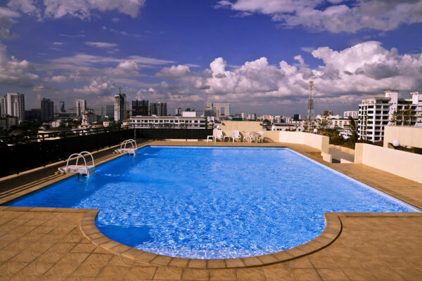 24 Astonishing Rooftop Swimming Pools – Home Stratosphere