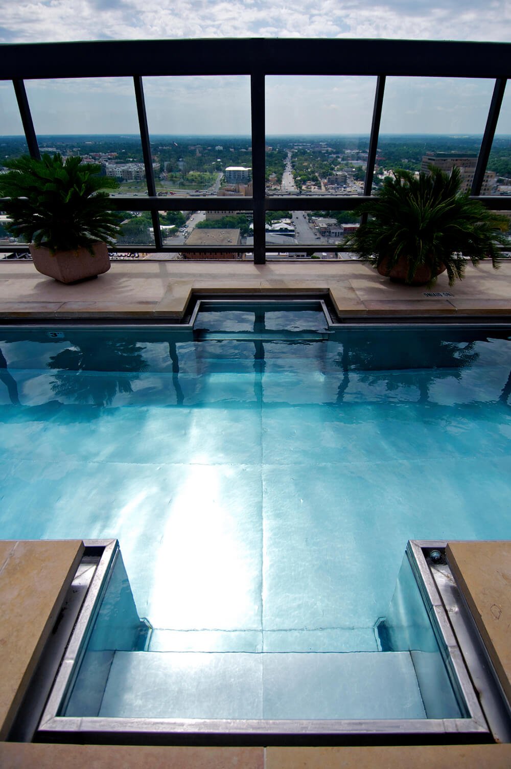 24 Astonishing Rooftop Swimming Pools (BEAUTIFUL PICTURES) - Home ...