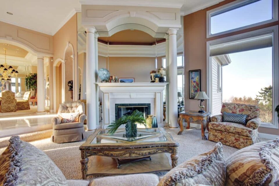 4 Different Types of Archways and How They Enhance the Home
