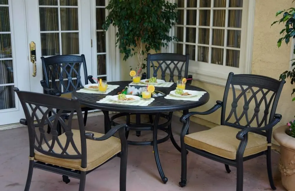 25 Patio Dining Sets Perfect for Spring - Home Stratosphere