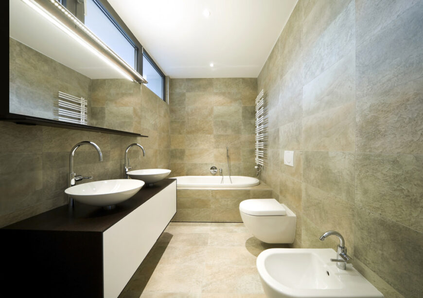 55 Primary Bathrooms with Floating Vanities (Photos) – Home Stratosphere