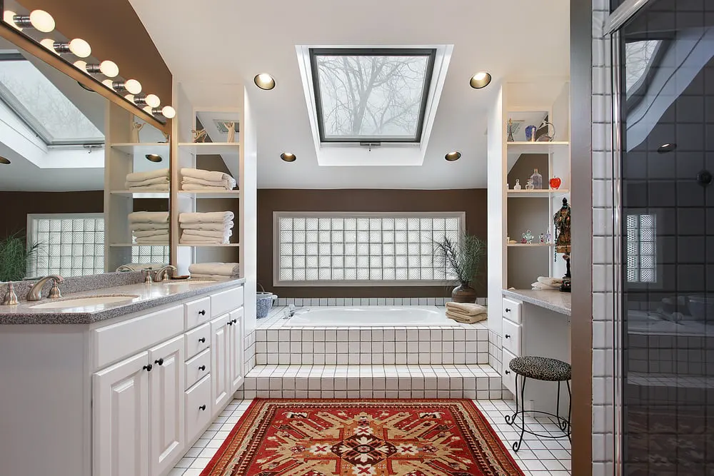 24 Primary Bathrooms Featuring Design Ideas for Double Sinks - Home ...