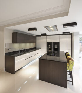 Beyond Boring: 22 Creative Beige Kitchen Designs that Work – Home ...