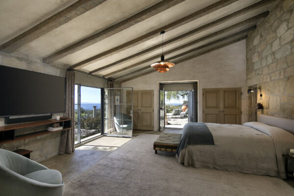 23 Shed Ceiling Design Ideas Showcase Stylish Slopes – Home Stratosphere