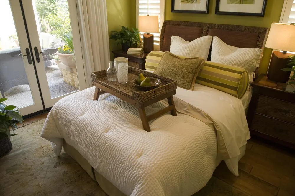 15 Cleverly Close Quarters Primary Bedroom Inspirations - Home Stratosphere