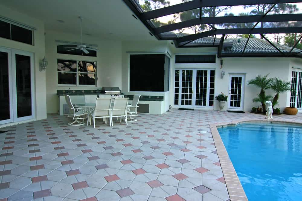 51 Covered Deck Designs and Ideas (Photos) – Home Stratosphere