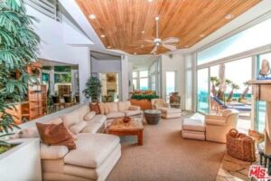 Neil Diamond’s $7.25 Million Malibu Beach Pad (19 Photos) – Home ...