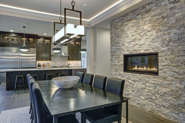 55 Dining Room Designs with Fireplaces (Photos) – Home Stratosphere