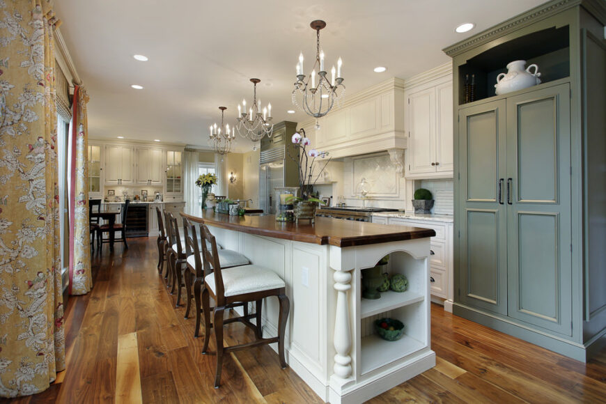 61 Long Kitchen Island Ideas and Examples (Photos) – Home Stratosphere