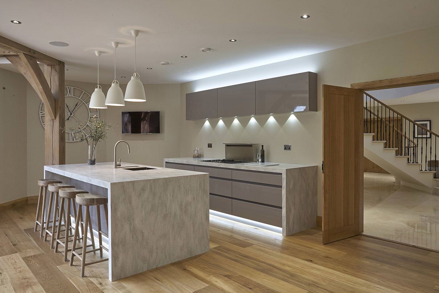 9 Eye-Popping Bespoke Kitchen Designs