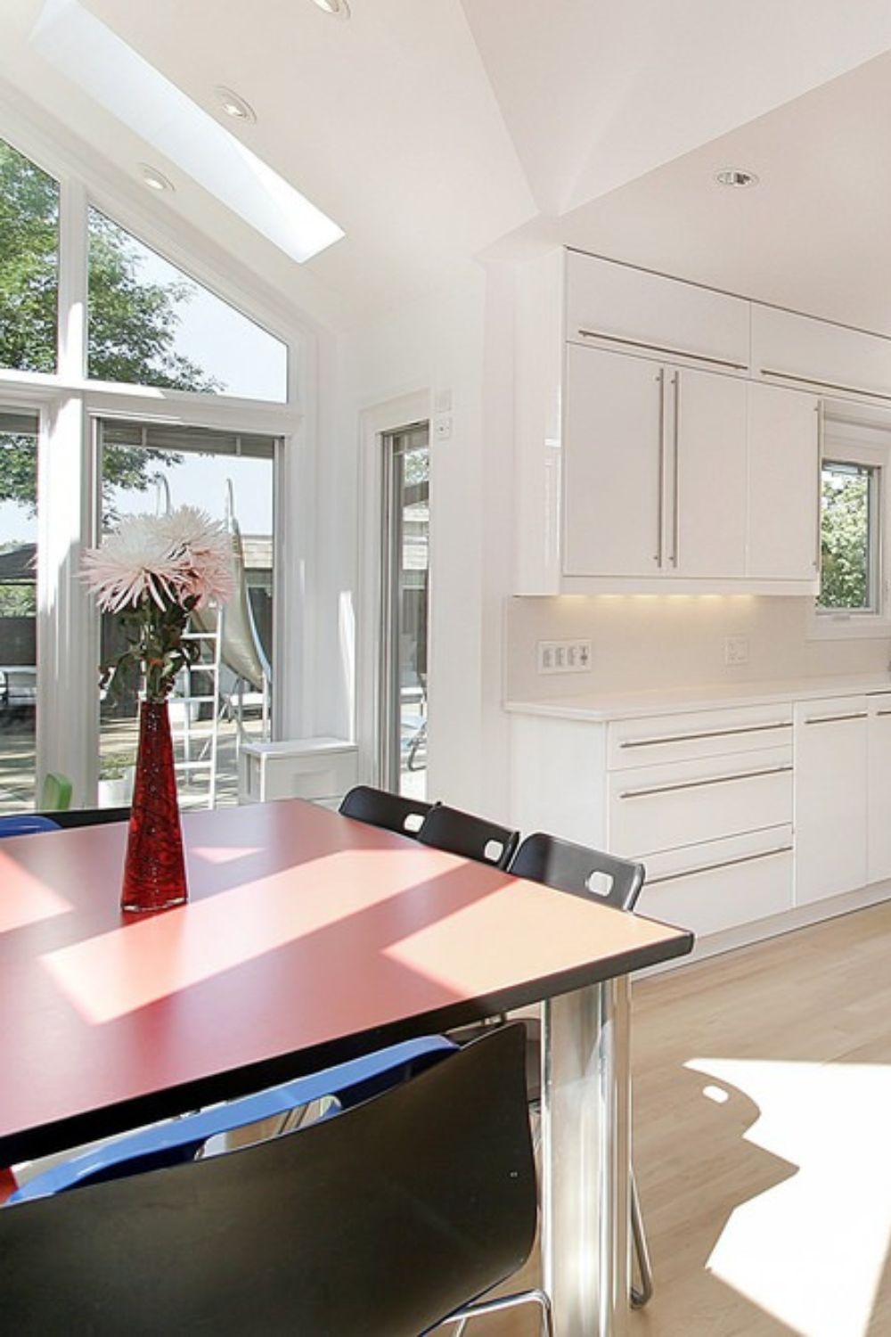33 Dine-In Kitchen Design Ideas to Feed Your Imagination – Home ...