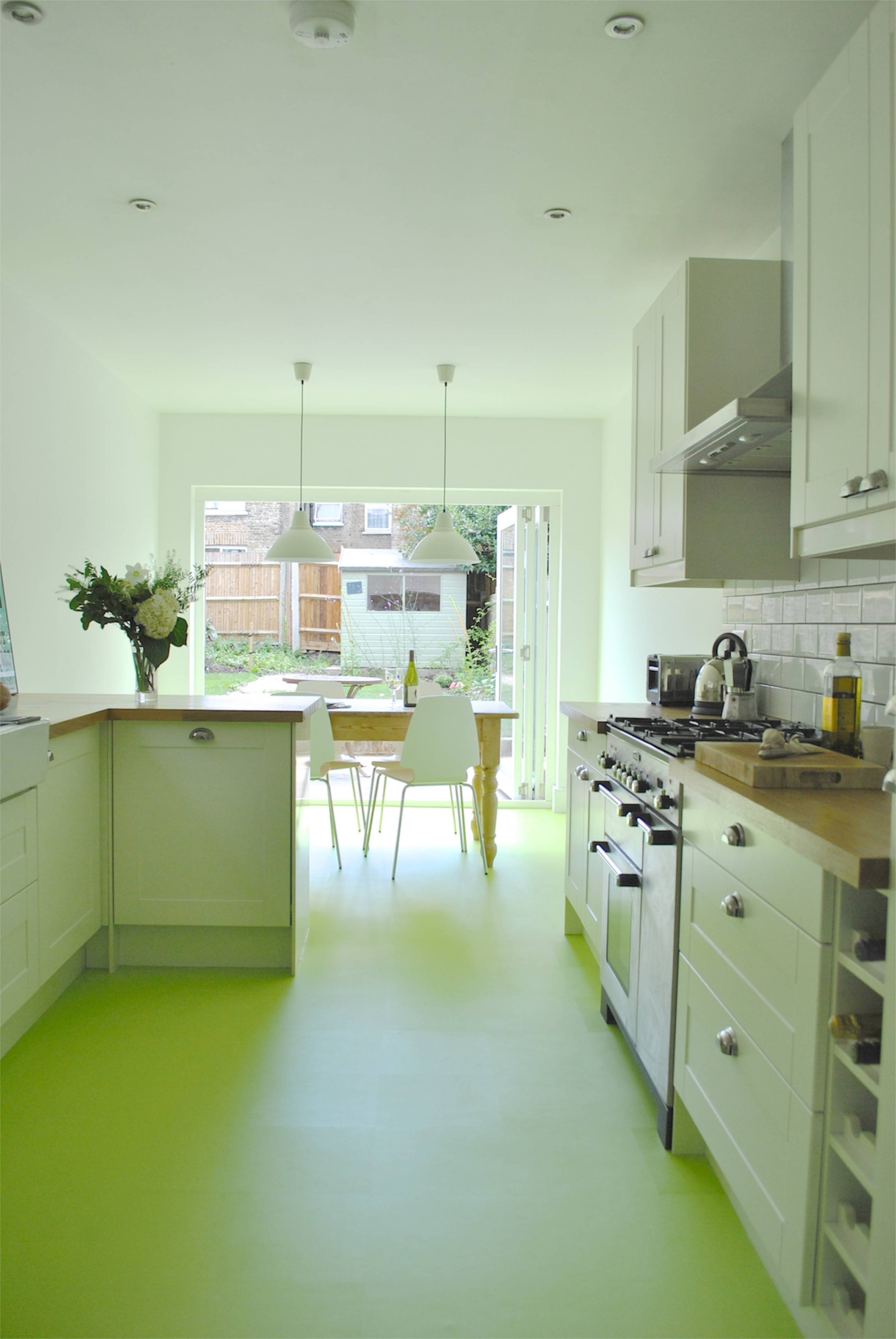22 Kitchen Flooring Options and Ideas (Pros & Cons)