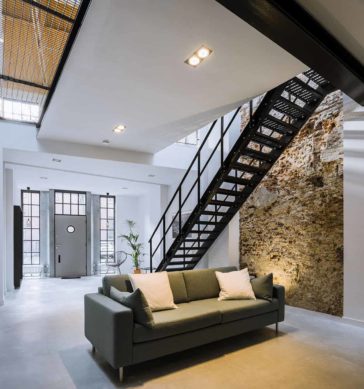 20 Industrial Style Homes – Exterior and Interior Examples & Ideas (Photos)