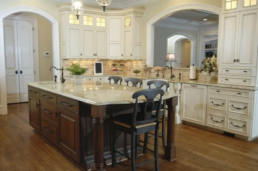31 Custom Luxury Kitchen Designs (Some $100K Plus)