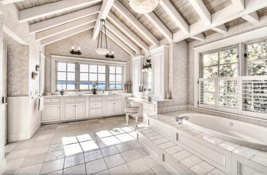 101 Large Primary Bathroom Ideas (Photos)