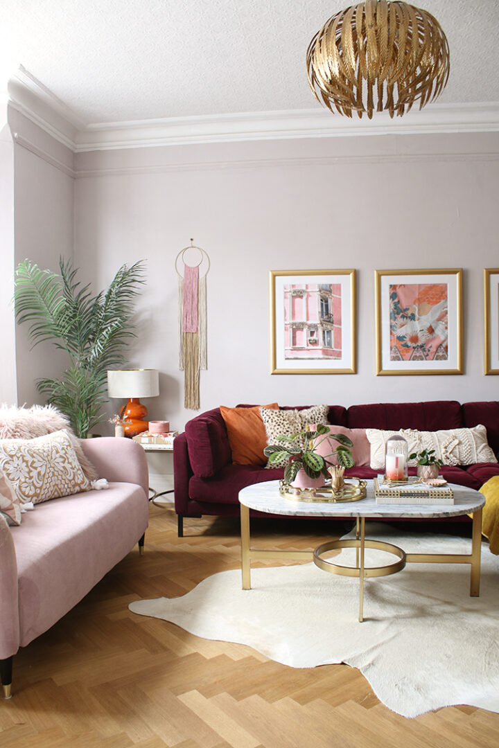21 Rooms with Colors that Compliment Pink Interiors - Home Stratosphere