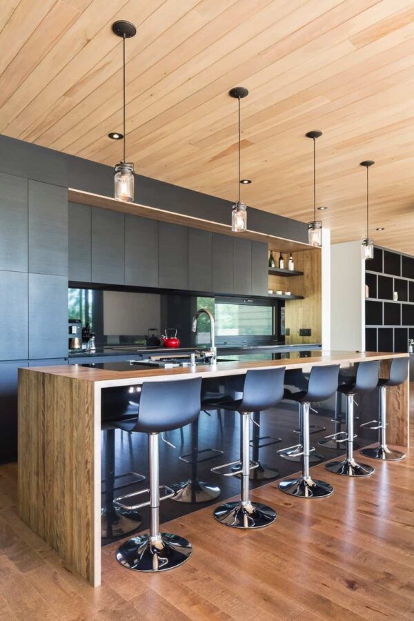 61 Long Kitchen Island Ideas and Examples (Photos) – Home Stratosphere
