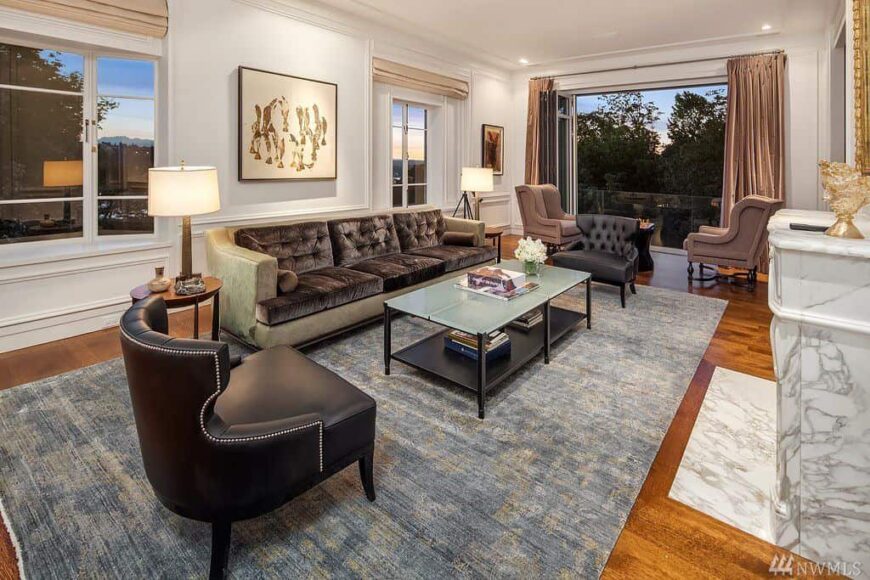 Large Urban Mansion with Incredible View – Home Stratosphere