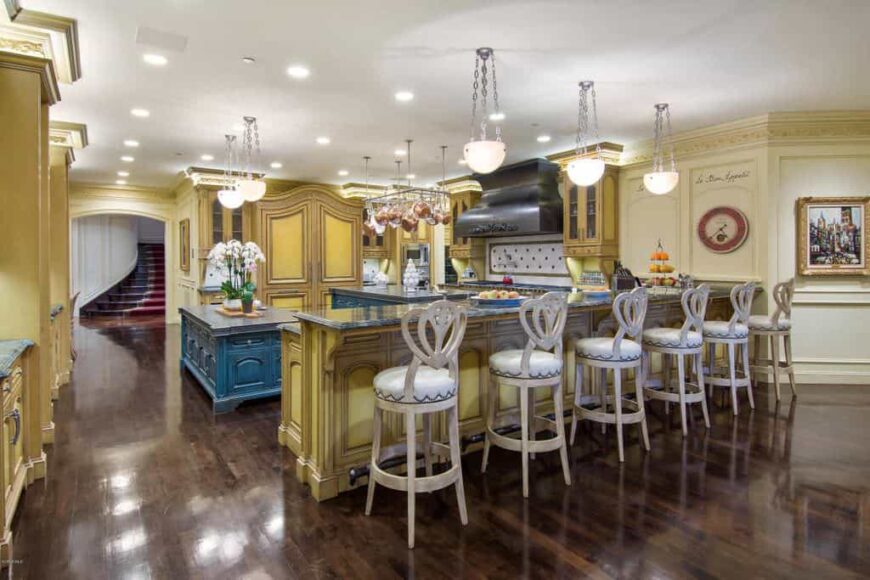 61 Long Kitchen Island Ideas and Examples (Photos) – Home Stratosphere