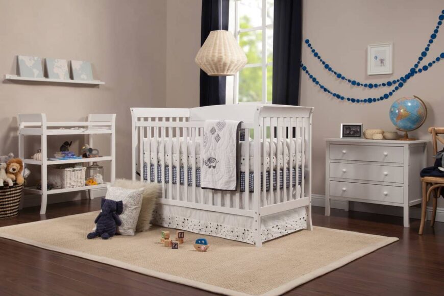39 Types of Cribs for Your Baby (Guide)