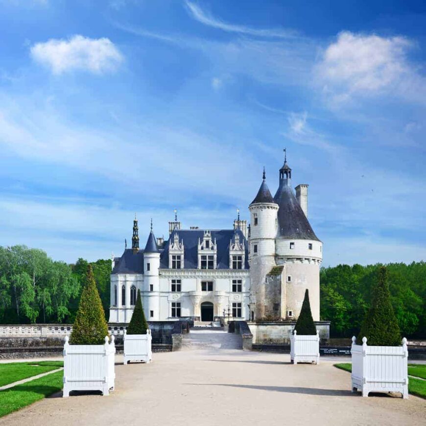 44 Most Beautiful French Chateaus (Photos) – Home Stratosphere