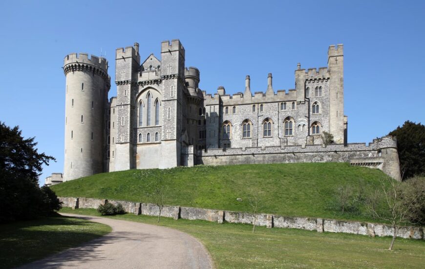 71 Best Castles and Manor Houses in England (Photos) – Home Stratosphere