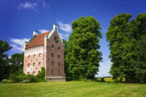 40 Best Swedish Castles, Palaces and Manor Homes (Photos) – Home ...