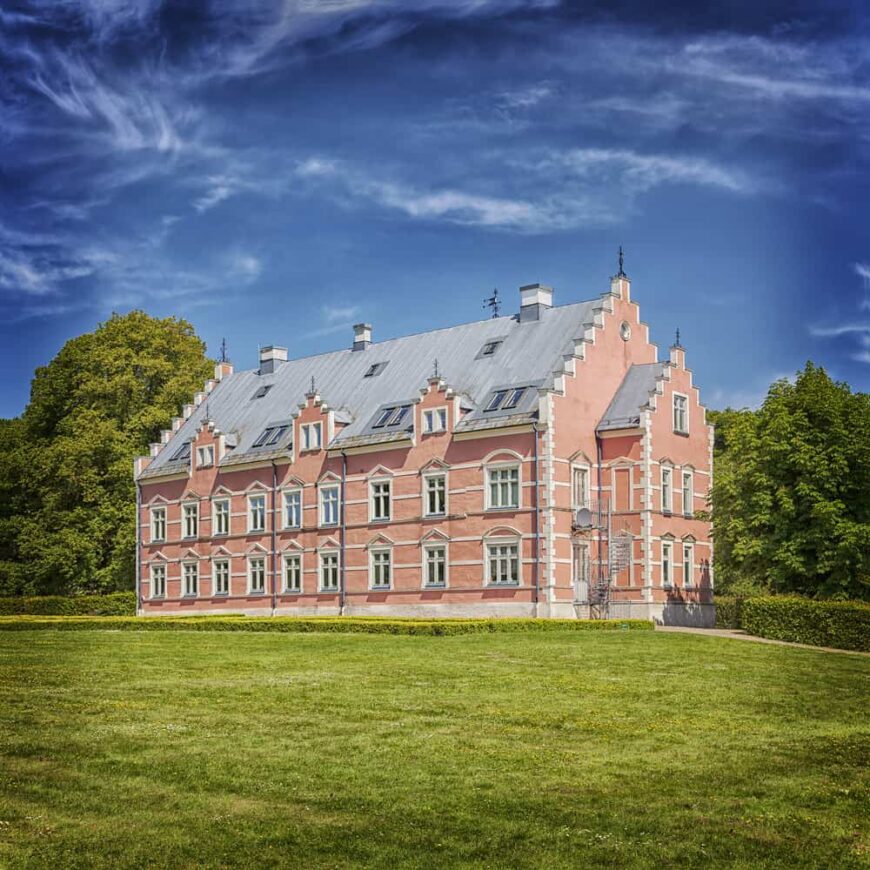 40 Best Swedish Castles, Palaces and Manor Homes (Photos)