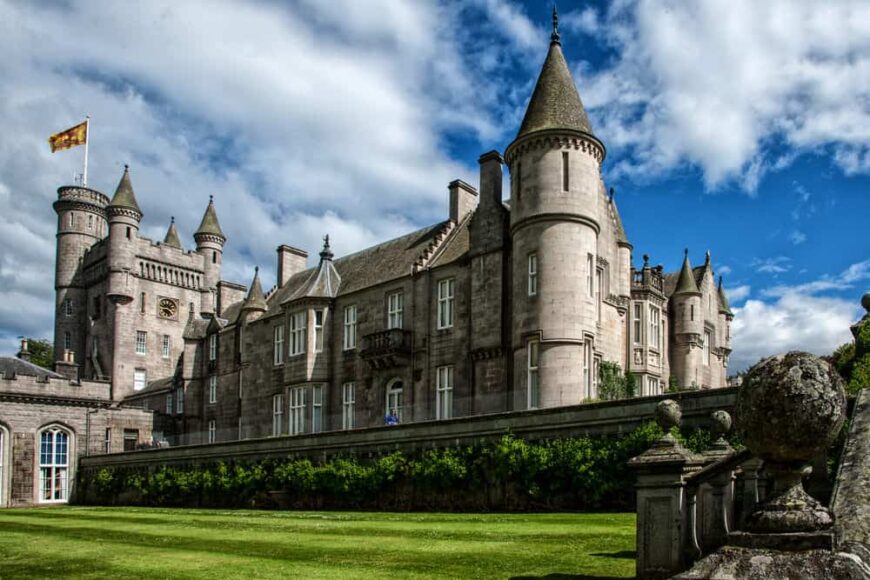 46 Best Scottish Castles and Manor Houses (Photos) – Home Stratosphere