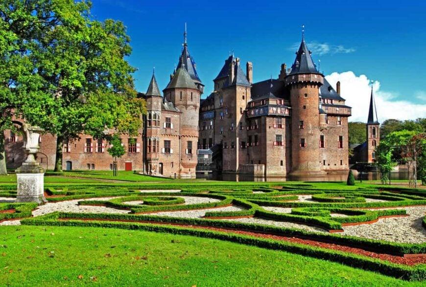 32 Best Castles in the Netherlands