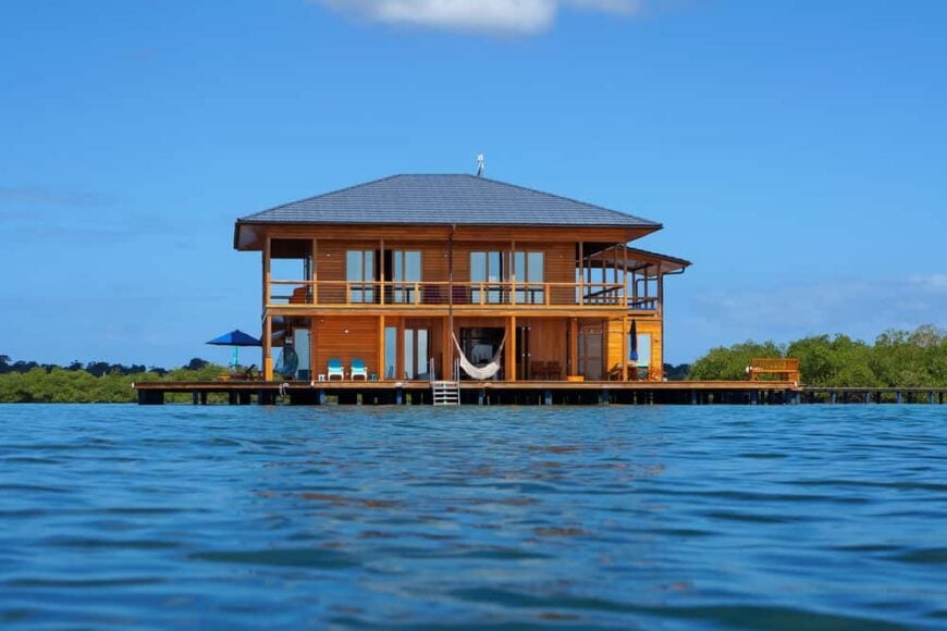 25 Houses Built on Stilts, Pilings and Piers (Photo Examples From ...