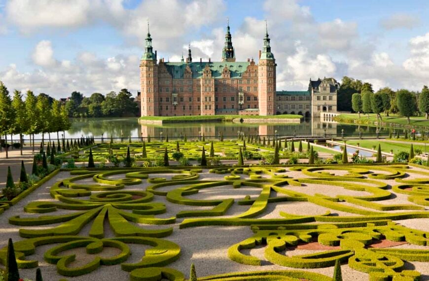 14 of the Best Danish Castles, Palaces and Manor Houses (Photos)