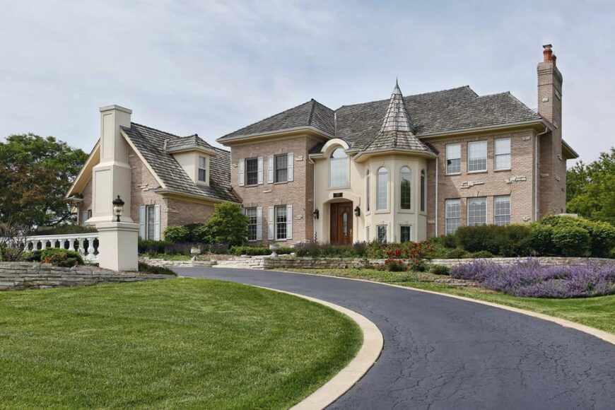 36 Houses with a Circular Driveway (Photo Collection) – Home Stratosphere
