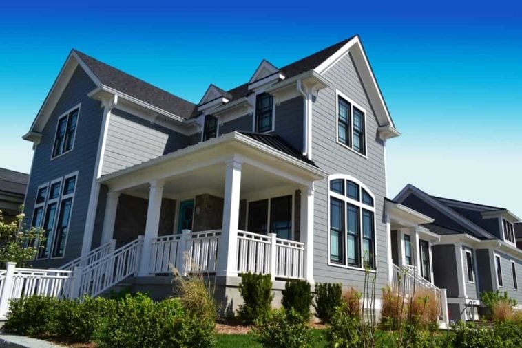 117 Grey Houses in All Types of Styles and Sizes (Photos)