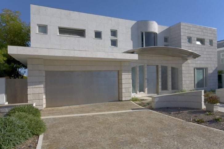 117 Grey Houses in All Types of Styles and Sizes (Photos) - Home ...