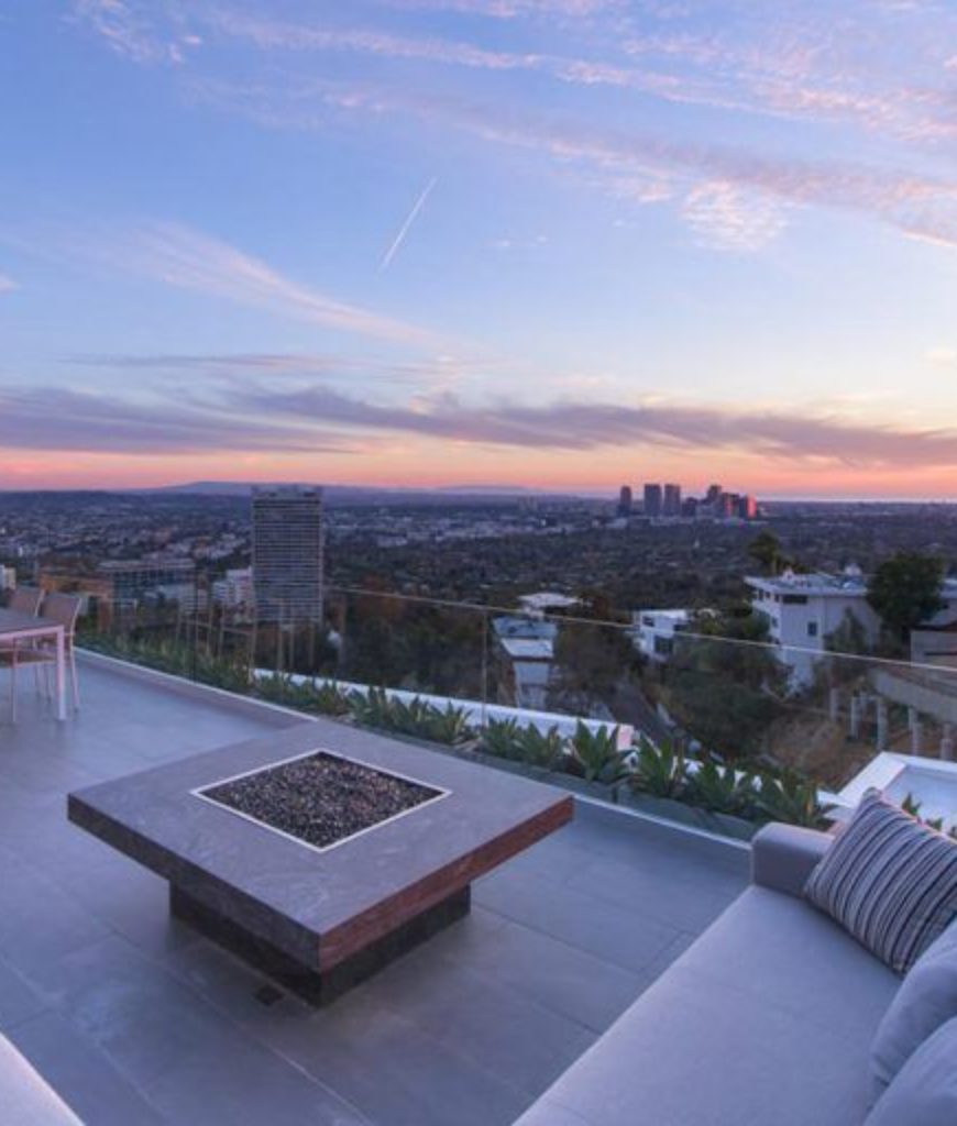 100 Celebrity Home Patios