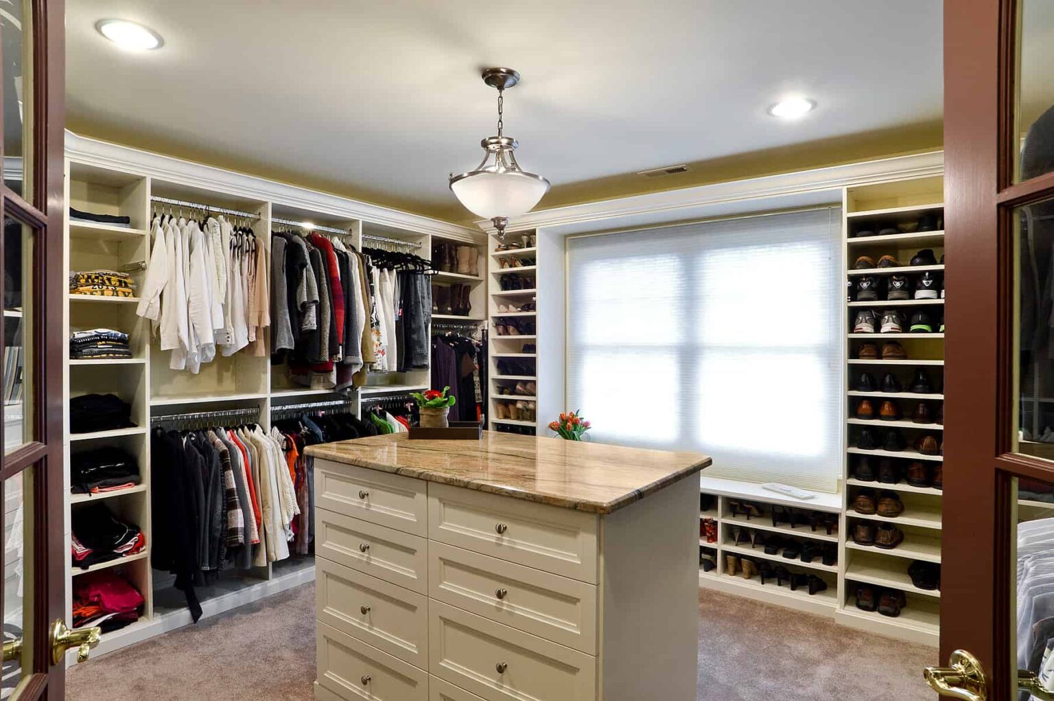70 Awesome Walk-In Closet Ideas (Photos)