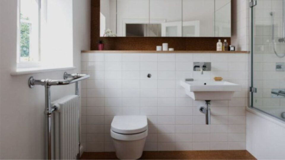 21 Terrific Small Primary Bathroom Ideas (2021! Photos)