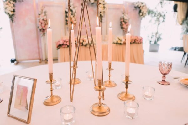 7 Different Types of Candle Holders – Home Stratosphere