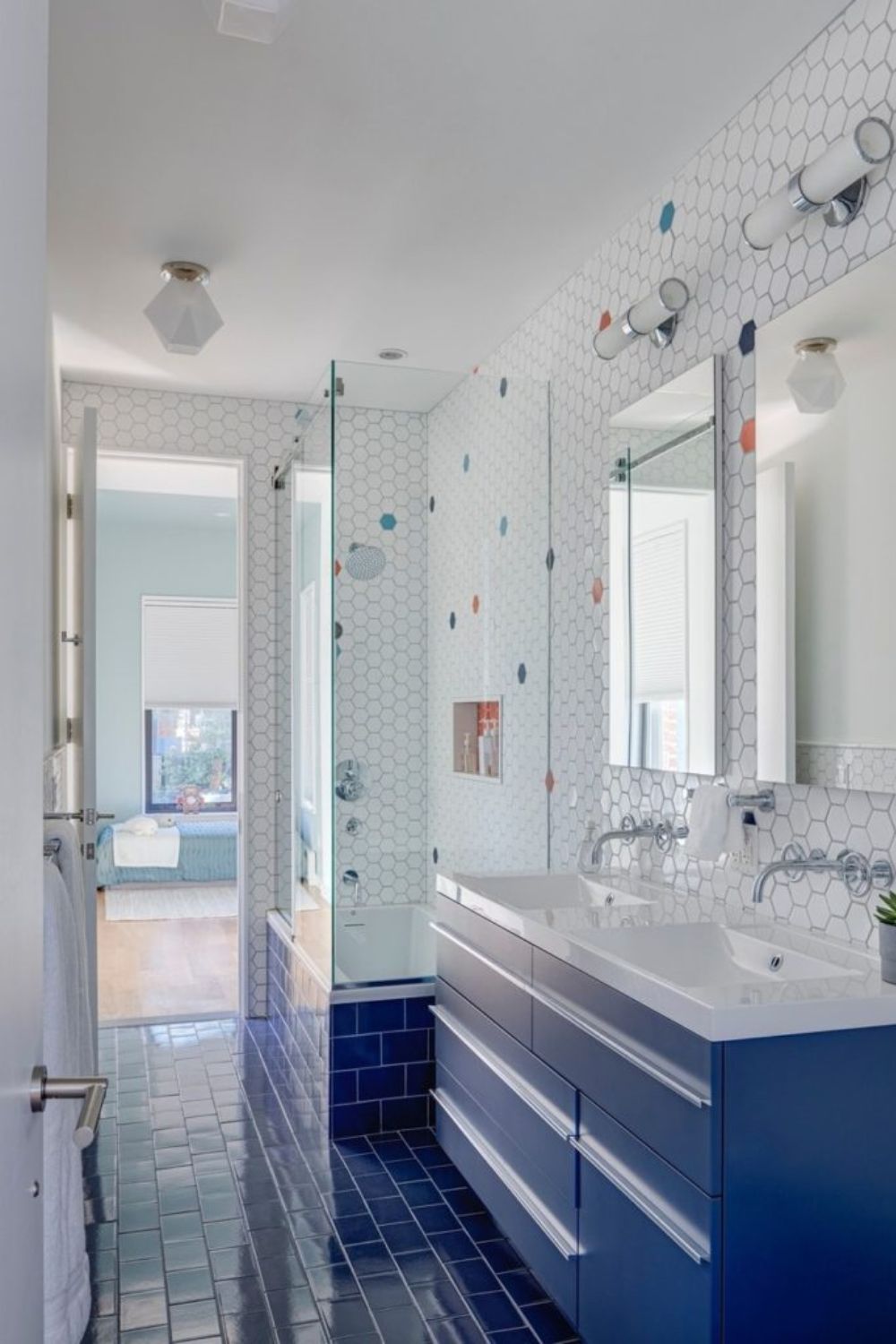 27 Boldly Blue Bathroom Design Ideas to Transform Your Space