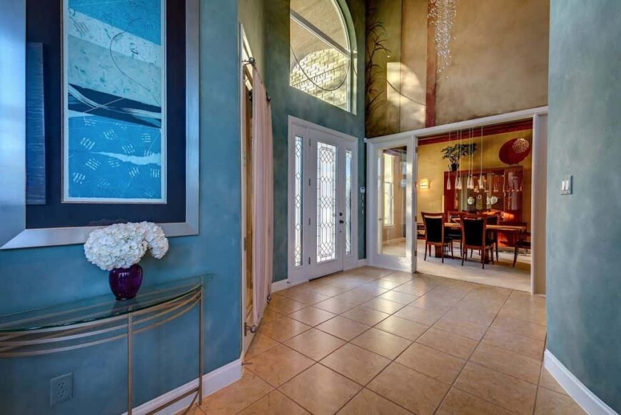 70 Large Foyer Ideas (Photos) – Page 2 – Home Stratosphere
